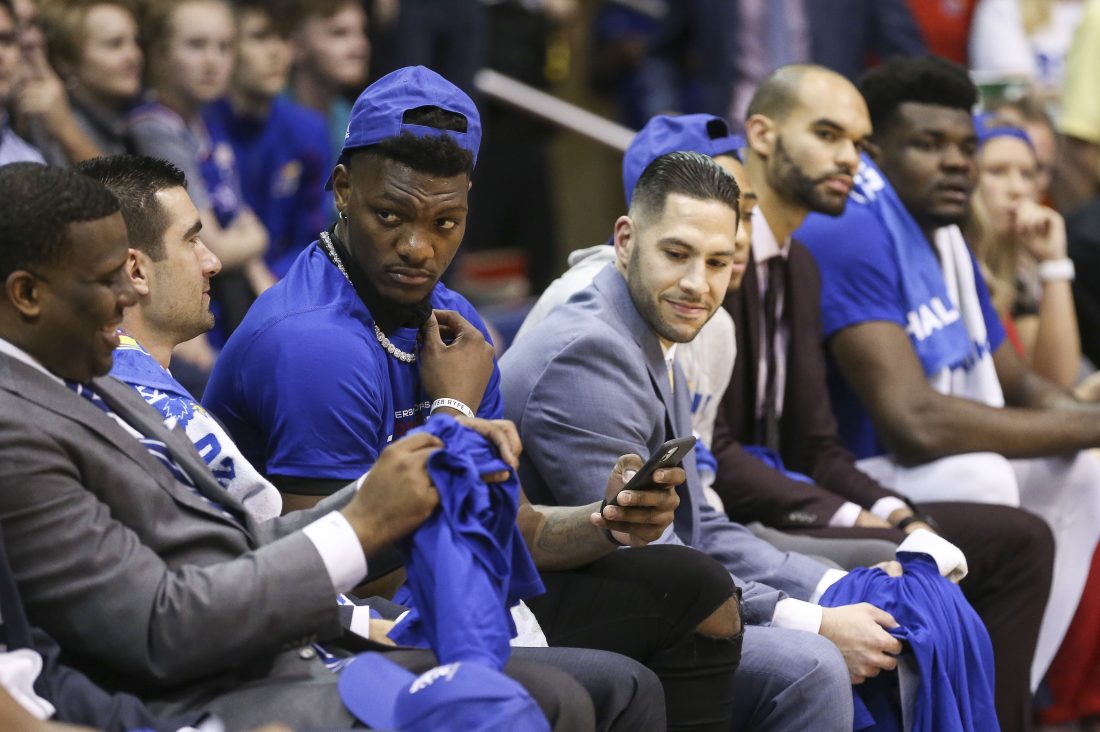 Kansas basketball coach Bill Self offers high praise for strength coach ...